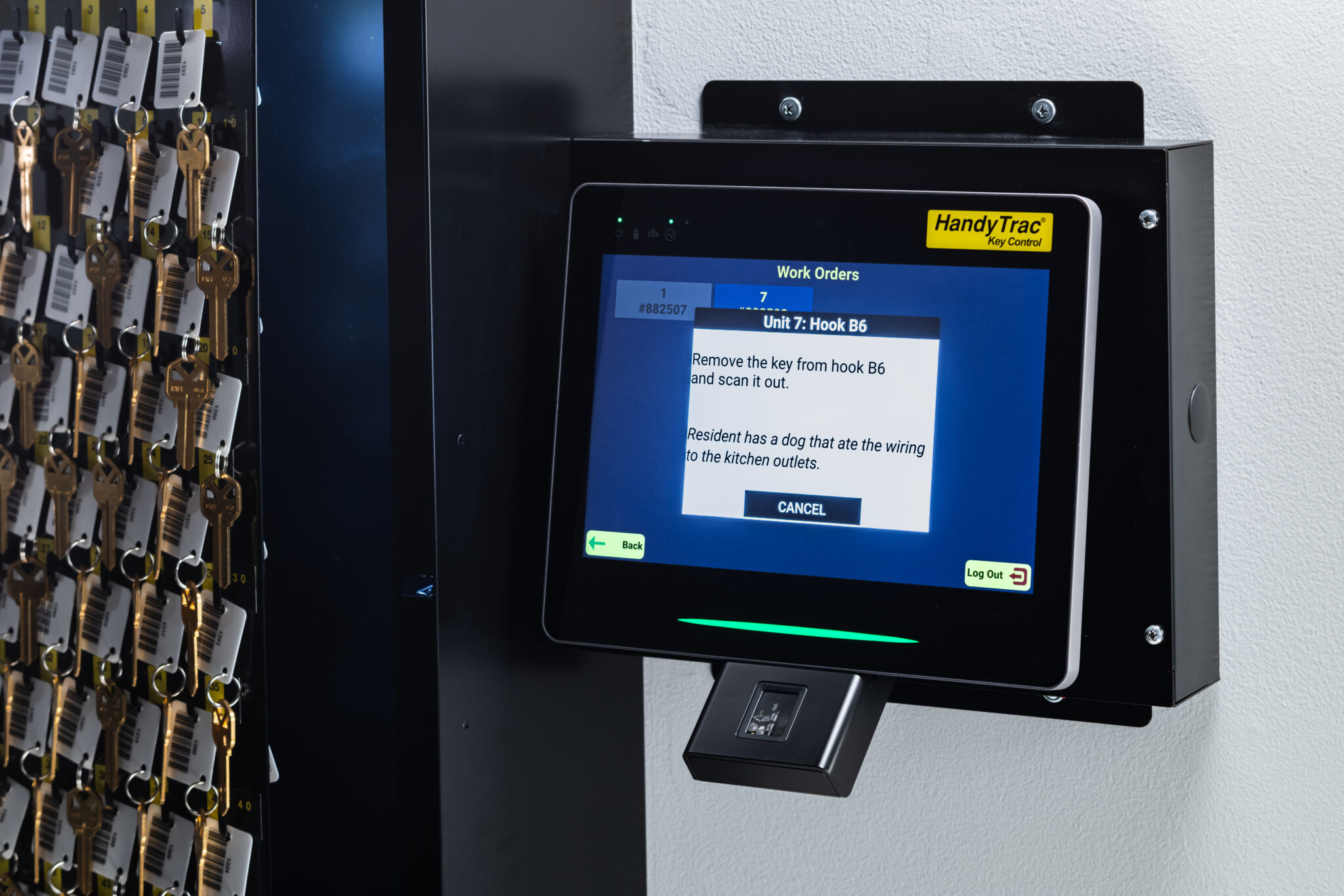 Platinum Touch - HandyTrac Key Control - Biometric Key Control